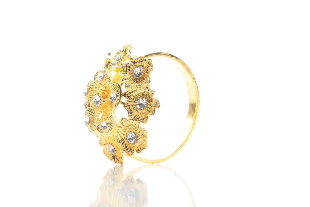 Set of 2 Elegant, Premium Quality faux diamond flower design Gold Napk ...